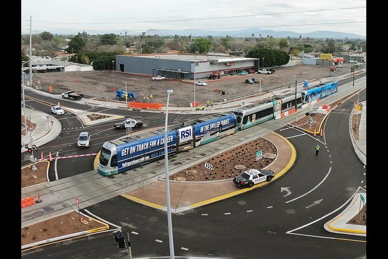 Mesa extension includes USA’s second light rail roundabout intersection ...